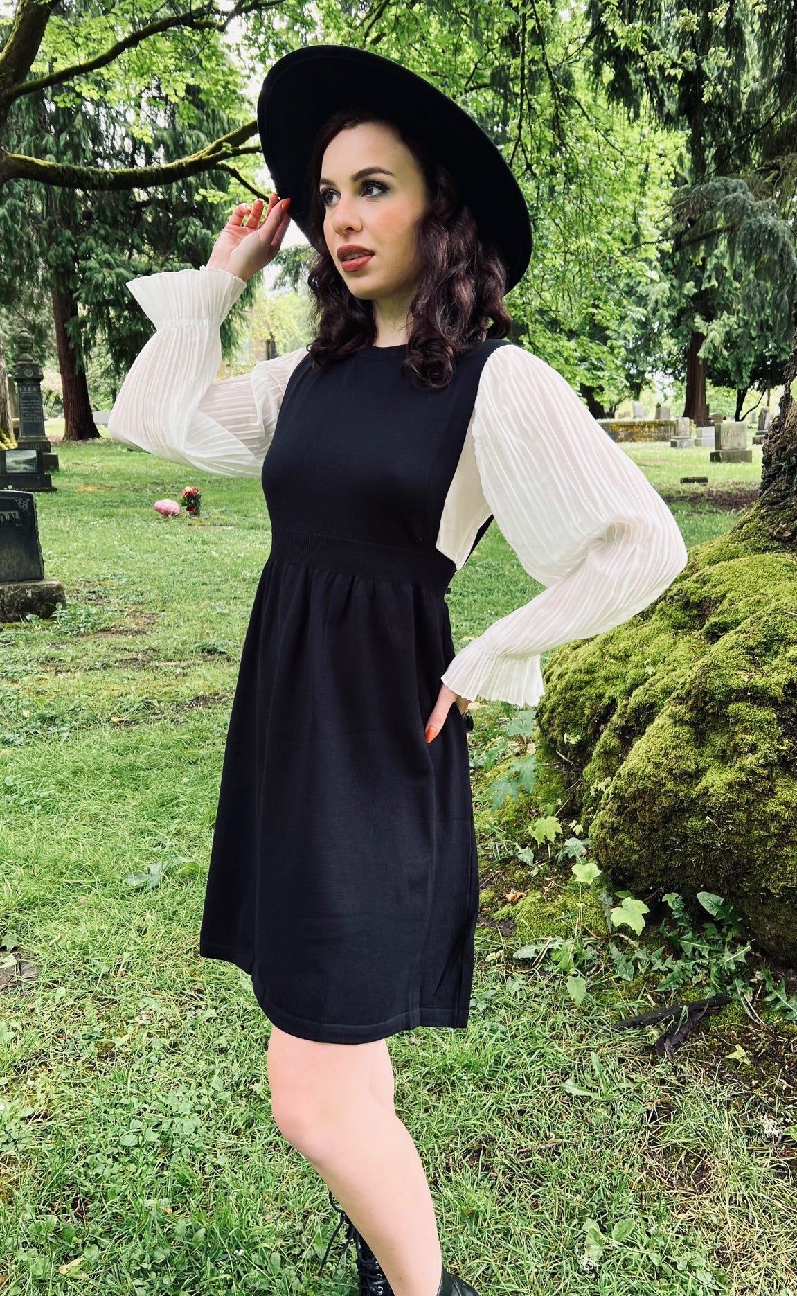Rue Dark Academia Sweater Dress – Daisy Jones' Locker